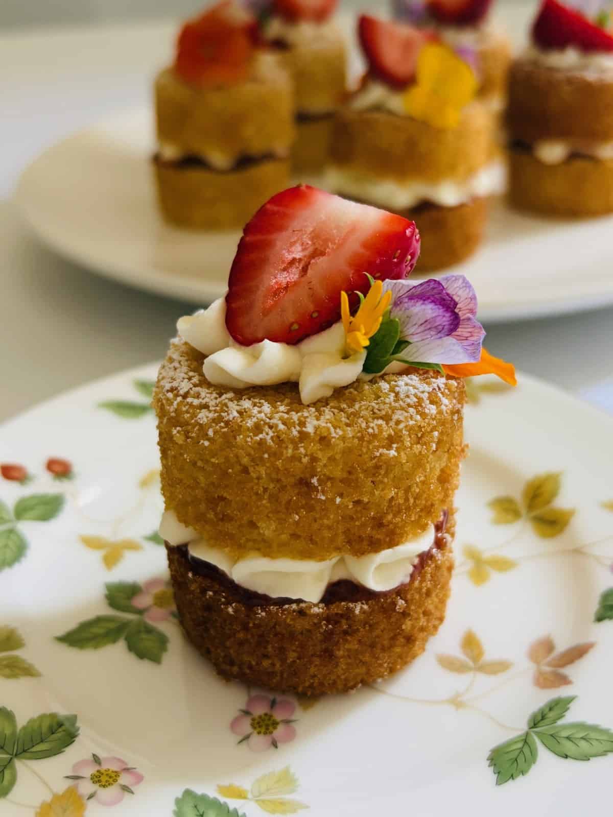 Easy Mini Victoria Sponge Cakes for Afternoon Tea - Flower & Sugar